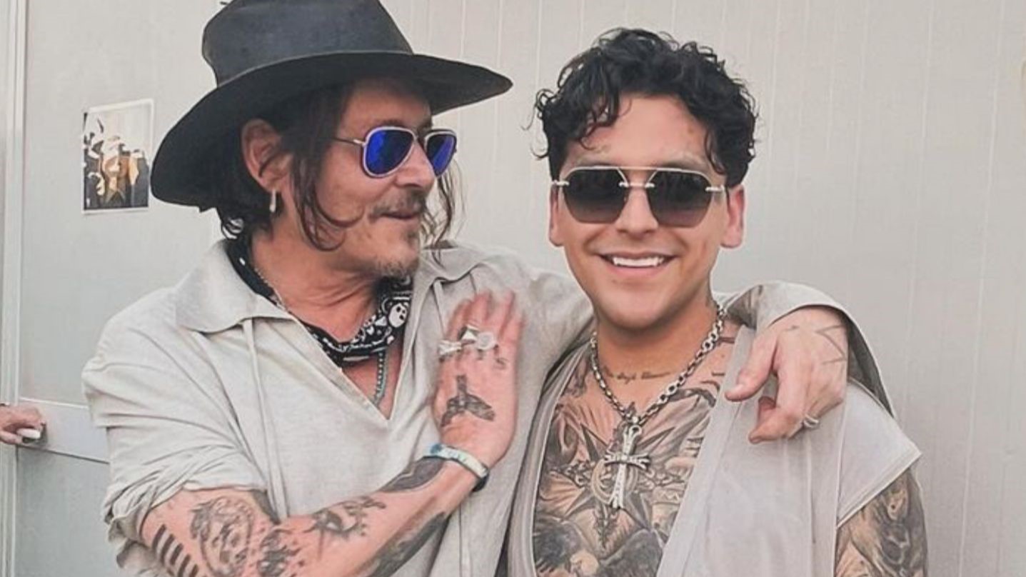 ¿Christian Nodal y Johnny Depp se parecen? - FARO INFORMA
